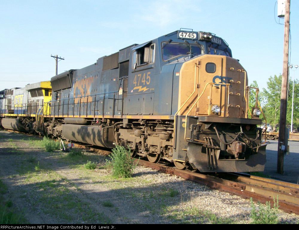 CSX 4745